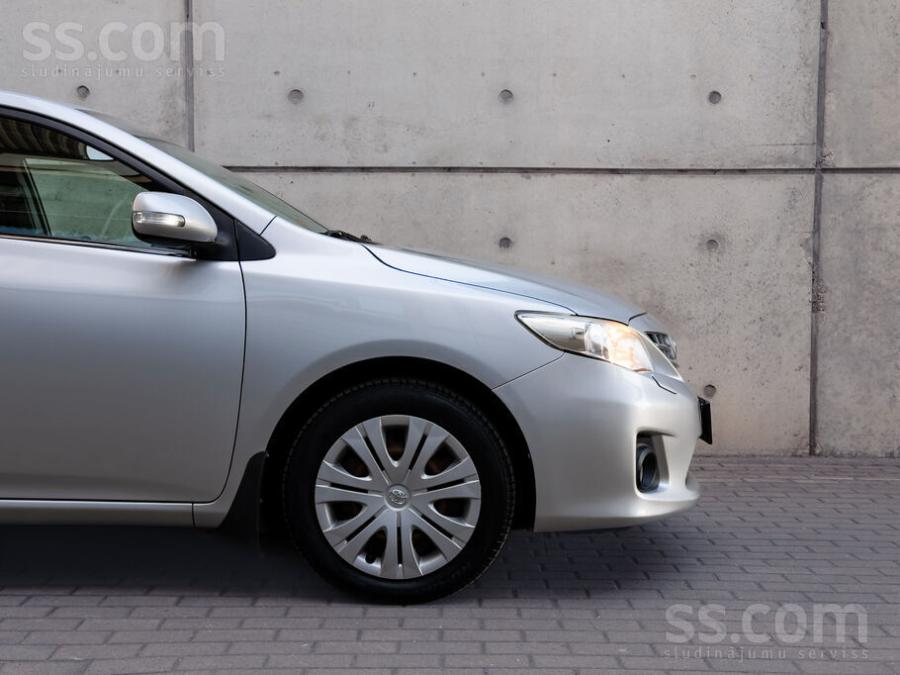 Toyota Corolla 2012 Rīga, ar dzinēja tilpumu 1.60 L un nobraukumu 99 tūkst. km par 6900 €, foto 5 vietnē AUTOMOTO.COM.LV