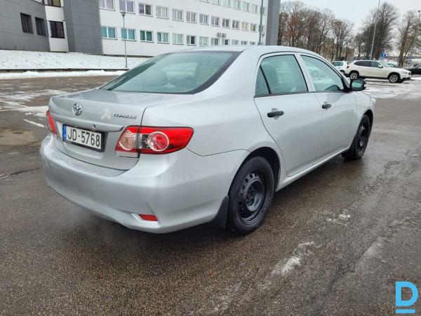 Toyota Corolla 2012 Daugavpils, ar dzinēja tilpumu 1.60 L un nobraukumu 387 tūkst. km par 3150 €, foto 1 vietnē AUTOMOTO.COM.LV