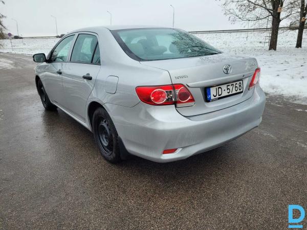 Toyota Corolla 2012 Daugavpils, ar dzinēja tilpumu 1.60 L un nobraukumu 387 tūkst. km par 3150 €, foto 2 vietnē AUTOMOTO.COM.LV