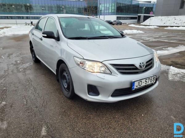 Toyota Corolla 2012 Daugavpils, ar dzinēja tilpumu 1.60 L un nobraukumu 387 tūkst. km par 3150 €, foto 3 vietnē AUTOMOTO.COM.LV