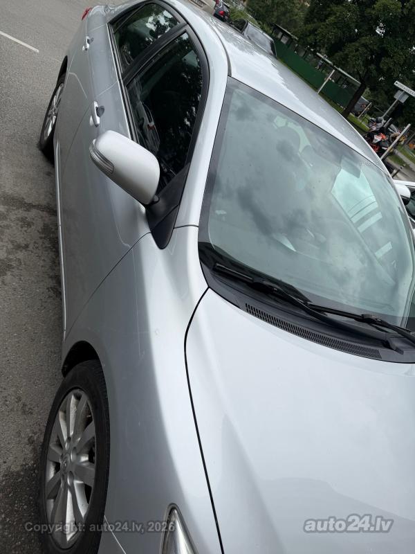 Toyota Corolla 2012 in Tallinn, with an engine capacity of 1.60 L and mileage of 114 thousand km for 5600 €, photo 6 on AUTOMOTO.COM.LV