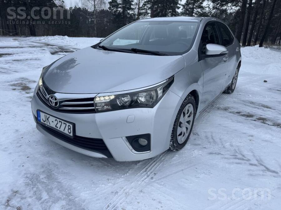 Toyota Corolla 2013 Rīga, ar dzinēja tilpumu 1.40 L un nobraukumu 343 tūkst. km par 6444 €, foto 1 vietnē AUTOMOTO.COM.LV