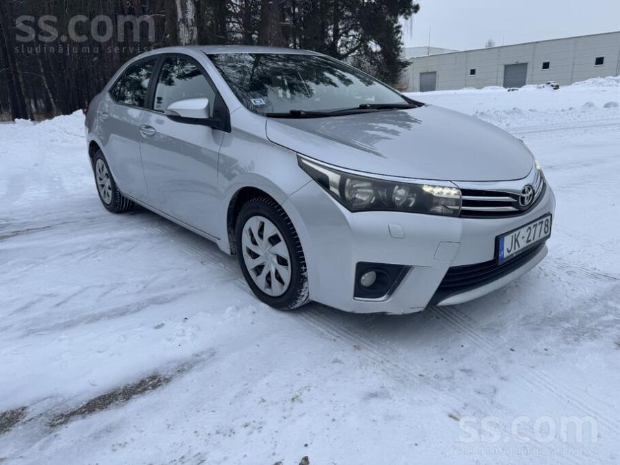 Toyota Corolla 2013 Rīga, ar dzinēja tilpumu 1.40 L un nobraukumu 343 tūkst. km par 6444 €, foto 3 vietnē AUTOMOTO.COM.LV