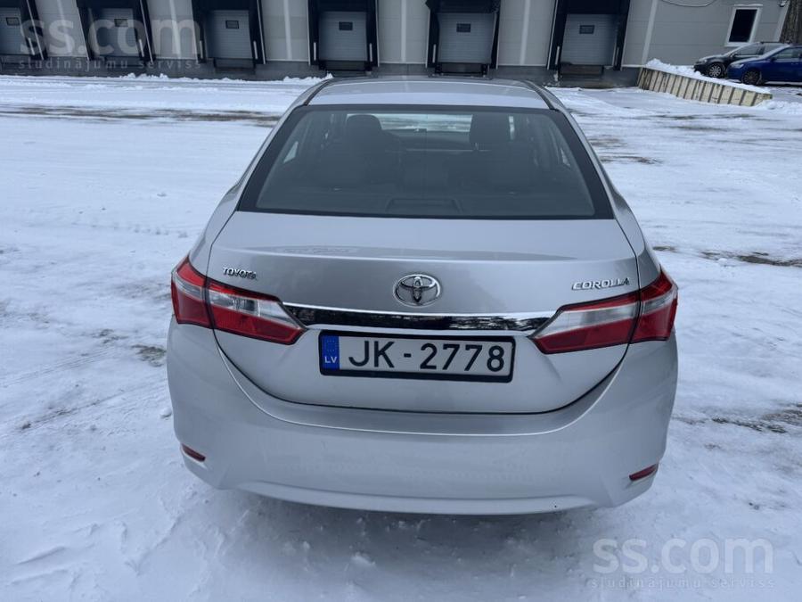Toyota Corolla 2013 Rīga, ar dzinēja tilpumu 1.40 L un nobraukumu 343 tūkst. km par 6444 €, foto 6 vietnē AUTOMOTO.COM.LV