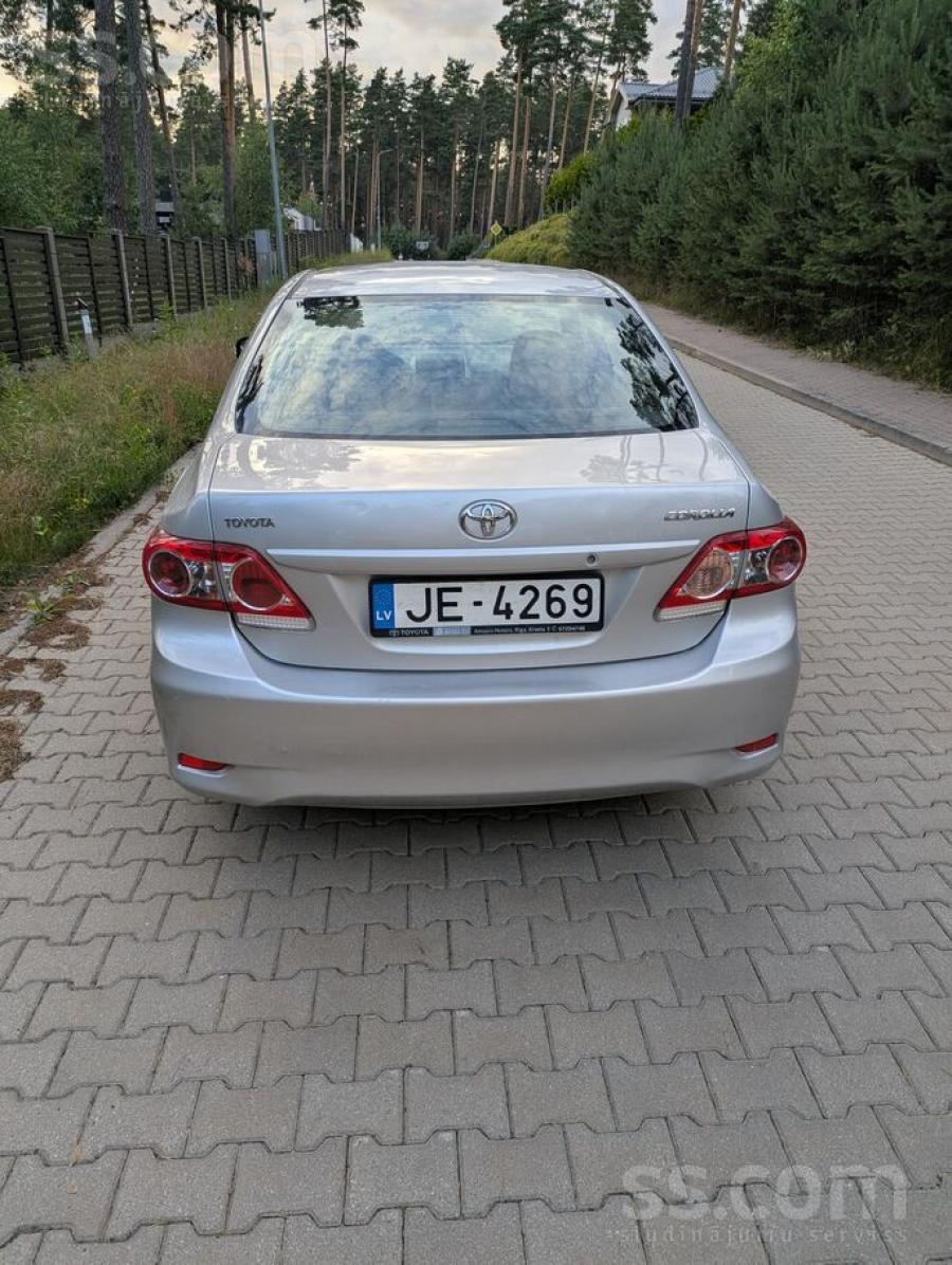 Toyota Corolla 2013 Rīga, ar dzinēja tilpumu 1.30 L un nobraukumu 214 tūkst. km par 2500 €, foto 6 vietnē AUTOMOTO.COM.LV