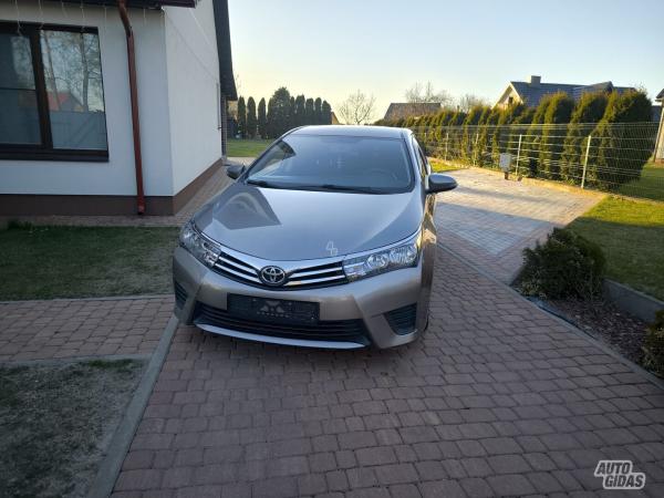 Toyota Corolla 2014 in Salcininkai, with an engine capacity of 1.40 L and mileage of 166 thousand km for 5999 €, photo 4 on AUTOMOTO.COM.LV