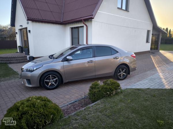 Toyota Corolla 2014 in Salcininkai, with an engine capacity of 1.40 L and mileage of 166 thousand km for 5999 €, photo 6 on AUTOMOTO.COM.LV