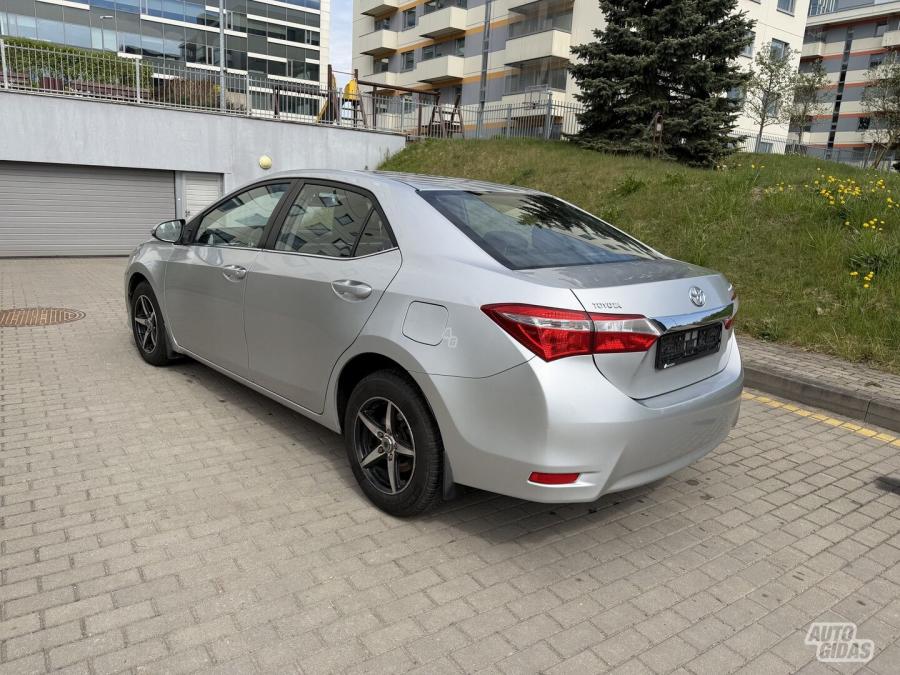 Toyota Corolla 2014 Viļņa, ar dzinēja tilpumu 1.60 L un nobraukumu 248 tūkst. km par 6300 €, foto 6 vietnē AUTOMOTO.COM.LV