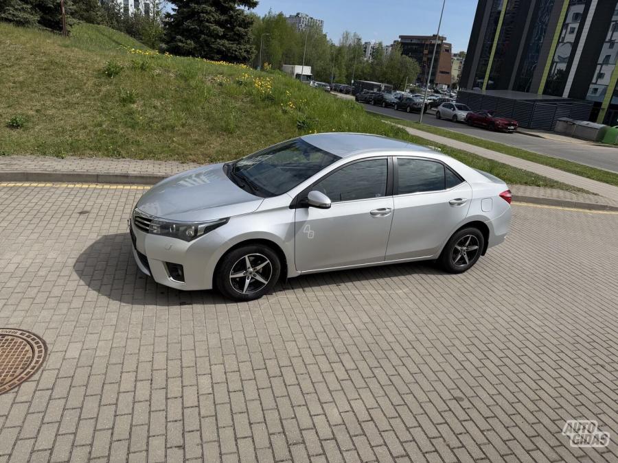 Toyota Corolla 2014 Viļņa, ar dzinēja tilpumu 1.60 L un nobraukumu 248 tūkst. km par 6300 €, foto 15 vietnē AUTOMOTO.COM.LV