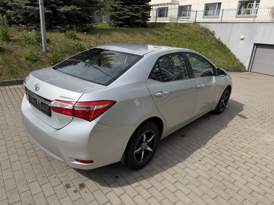 Toyota Corolla 2014 Viļņa, ar dzinēja tilpumu 1.60 L un nobraukumu 248 tūkst. km par 6300 €, foto 17 vietnē AUTOMOTO.COM.LV