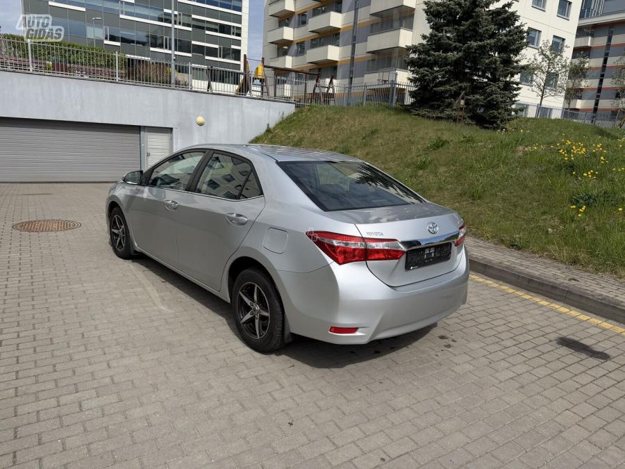 Toyota Corolla 2014 Viļņa, ar dzinēja tilpumu 1.60 L un nobraukumu 248 tūkst. km par 6300 €, foto 18 vietnē AUTOMOTO.COM.LV