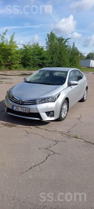 Toyota Corolla 2014 Rīga, ar dzinēja tilpumu 1.60 L un nobraukumu 103 tūkst. km par 7800 €, foto  vietnē AUTOMOTO.COM.LV