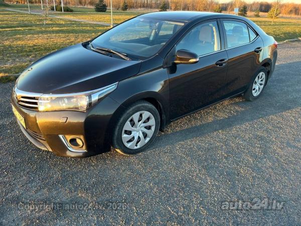 Toyota Corolla 2015 in Tallinn, with an engine capacity of 1.60 L and mileage of 288 thousand km for 6999 €, photo 4 on AUTOMOTO.COM.LV