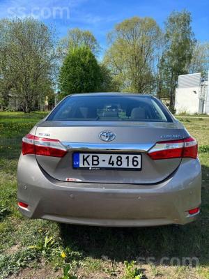Toyota Corolla 2015 Rīga, ar dzinēja tilpumu 1.60 L un nobraukumu 147 tūkst. km par 8900 €, foto 3 vietnē AUTOMOTO.COM.LV