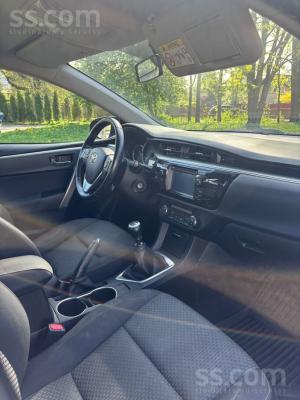 Toyota Corolla 2015 Rīga, ar dzinēja tilpumu 1.60 L un nobraukumu 147 tūkst. km par 8900 €, foto 6 vietnē AUTOMOTO.COM.LV