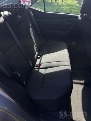 Toyota Corolla 2015 Rīga, ar dzinēja tilpumu 1.60 L un nobraukumu 147 tūkst. km par 8900 €, foto 9 vietnē AUTOMOTO.COM.LV