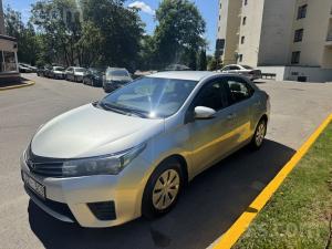 Toyota Corolla 2015 in Riga, with an engine capacity of 1.60 L and mileage of 290 thousand km for 5800 €, photo  on AUTOMOTO.COM.LV
