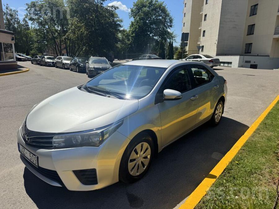 Toyota Corolla 2015 Rīga, ar dzinēja tilpumu 1.60 L un nobraukumu 290 tūkst. km par 5800 €, foto 1 vietnē AUTOMOTO.COM.LV