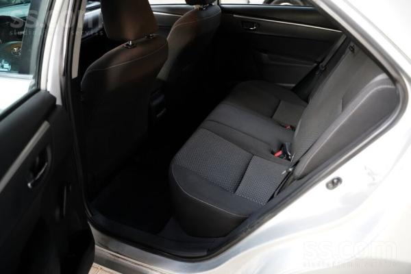Toyota Corolla 2015 Rīga, ar dzinēja tilpumu 1.60 L un nobraukumu 222 tūkst. km par 6000 €, foto 7 vietnē AUTOMOTO.COM.LV