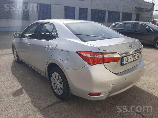 Toyota Corolla 2016 in Riga, with an engine capacity of 1.40 L and mileage of 275 thousand km for 5800 €, photo 8 on AUTOMOTO.COM.LV