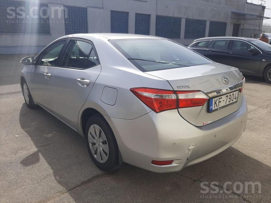 Toyota Corolla 2016 Rīga, ar dzinēja tilpumu 1.40 L un nobraukumu 275 tūkst. km par 5800 €, foto 9 vietnē AUTOMOTO.COM.LV