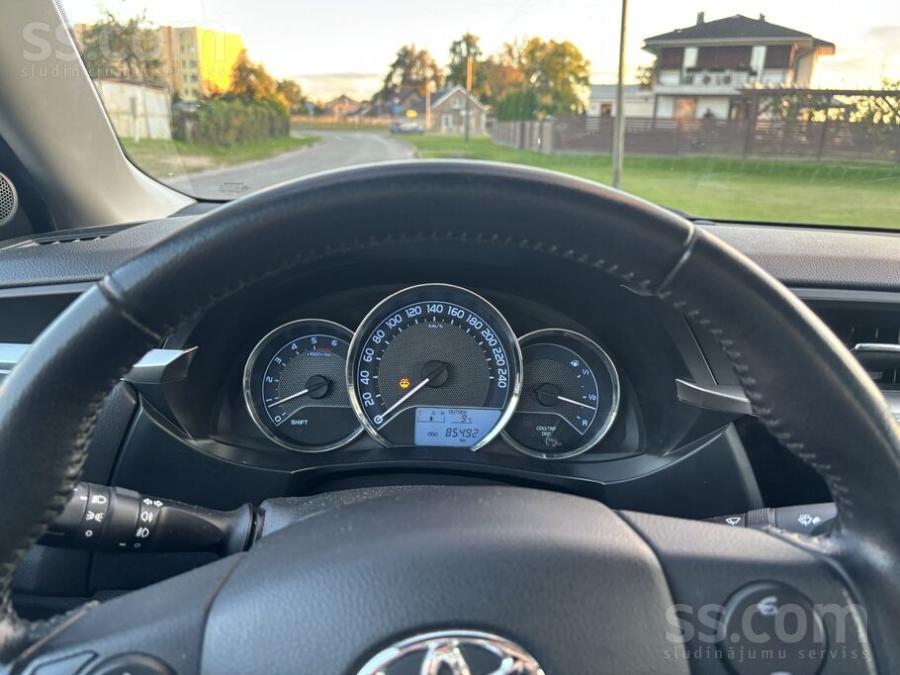 Toyota Corolla 2016 Valmiera, ar dzinēja tilpumu 1.40 L un nobraukumu 0 tūkst. km par 9700 €, foto 22 vietnē AUTOMOTO.COM.LV