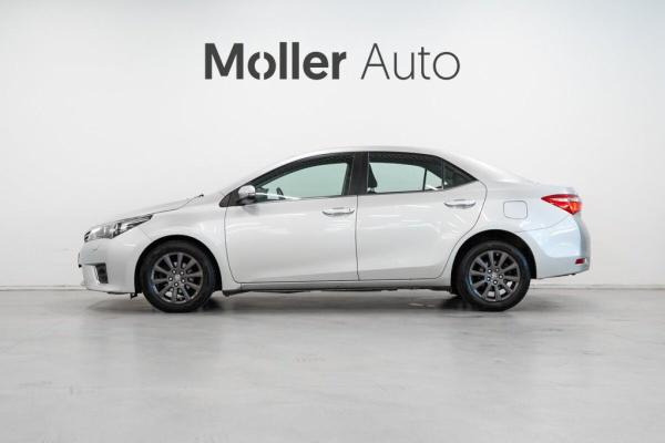 Toyota Corolla 2016 Viļņa, ar dzinēja tilpumu 1.60 L un nobraukumu 143 tūkst. km par 10500 €, foto 2 vietnē AUTOMOTO.COM.LV