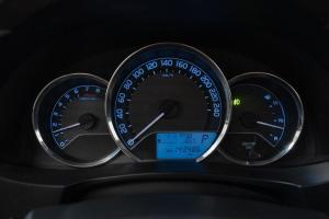 Toyota Corolla 2016 Viļņa, ar dzinēja tilpumu 1.60 L un nobraukumu 143 tūkst. km par 10500 €, foto 11 vietnē AUTOMOTO.COM.LV