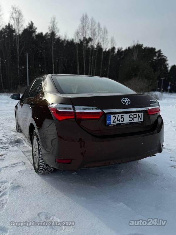 Toyota Corolla 2017 in Tallinn, with an engine capacity of 1.60 L and mileage of 103 thousand km for 12000 €, photo 7 on AUTOMOTO.COM.LV