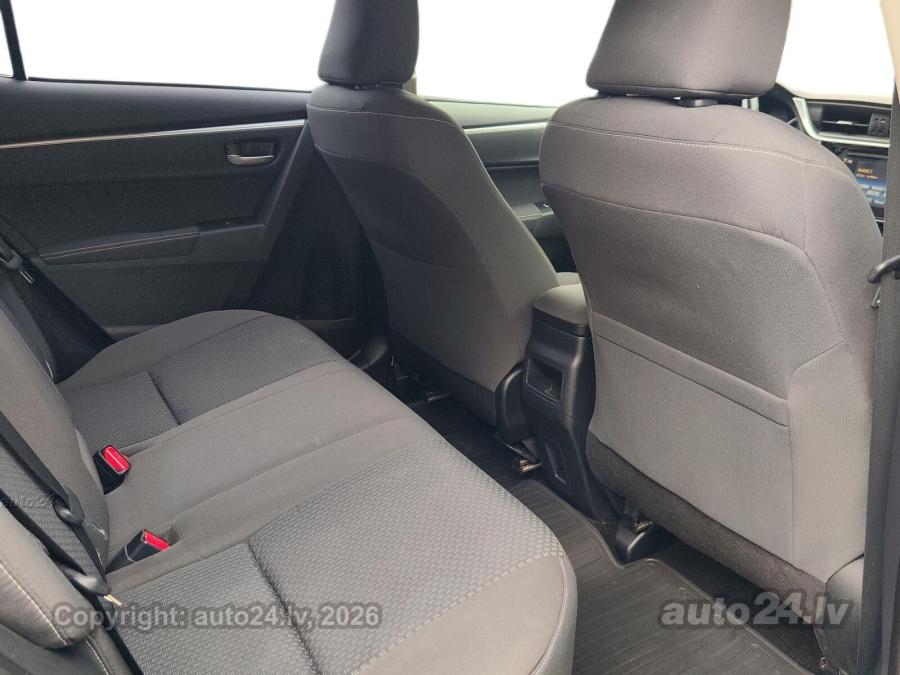Toyota Corolla 2017 Tallina, ar dzinēja tilpumu 1.60 L un nobraukumu 127 tūkst. km par 12995 €, foto 8 vietnē AUTOMOTO.COM.LV
