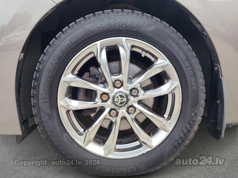 Toyota Corolla 2017 Tallina, ar dzinēja tilpumu 1.60 L un nobraukumu 127 tūkst. km par 12995 €, foto 16 vietnē AUTOMOTO.COM.LV