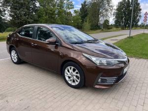 Toyota Corolla 2018 in Riga, with an engine capacity of 1.60 L and mileage of 81 thousand km for 11950 €, photo 4 on AUTOMOTO.COM.LV