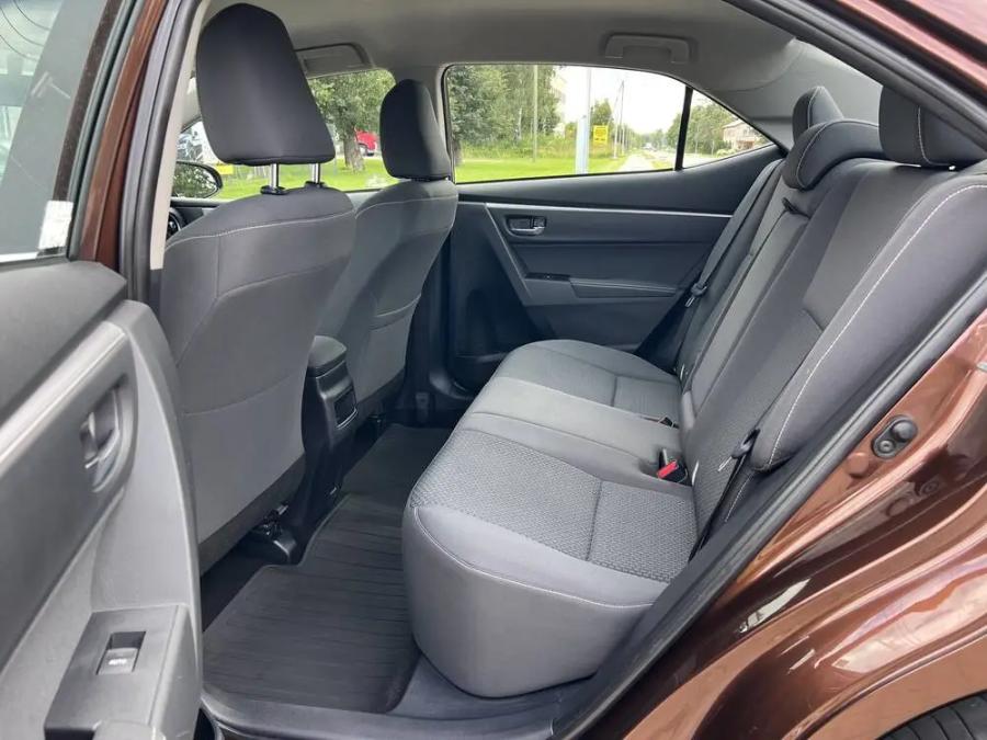 Toyota Corolla 2018 in Riga, with an engine capacity of 1.60 L and mileage of 81 thousand km for 11950 €, photo 10 on AUTOMOTO.COM.LV