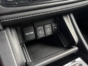 Toyota Corolla 2018 in Riga, with an engine capacity of 1.60 L and mileage of 81 thousand km for 11950 €, photo 18 on AUTOMOTO.COM.LV