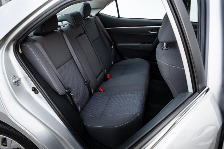 Toyota Corolla 2018 Rīga, ar dzinēja tilpumu 1.60 L un nobraukumu 118 tūkst. km par 10650 €, foto 8 vietnē AUTOMOTO.COM.LV