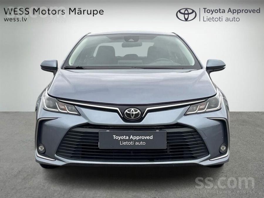 Toyota Corolla 2019 in Riga, with an engine capacity of 1.60 L and mileage of 132 thousand km for 12990 €, photo 5 on AUTOMOTO.COM.LV