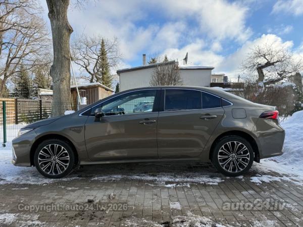 Toyota Corolla 2019 in Tallinn, with an engine capacity of 1.80 L and mileage of 85 thousand km for 18190 €, photo 2 on AUTOMOTO.COM.LV