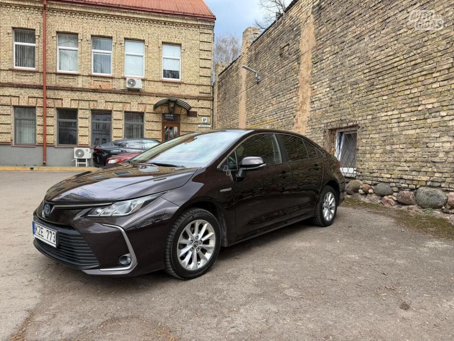 Toyota Corolla 2019 Viļņa, ar dzinēja tilpumu 1.80 L un nobraukumu 185 tūkst. km par 15999 €, foto 2 vietnē AUTOMOTO.COM.LV