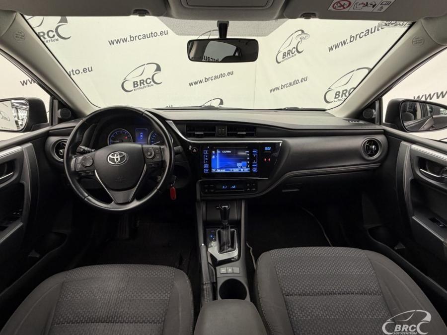 Toyota Corolla 2019 in Vilnius, with an engine capacity of 1.60 L and mileage of 221 thousand km for 9400 €, photo 4 on AUTOMOTO.COM.LV
