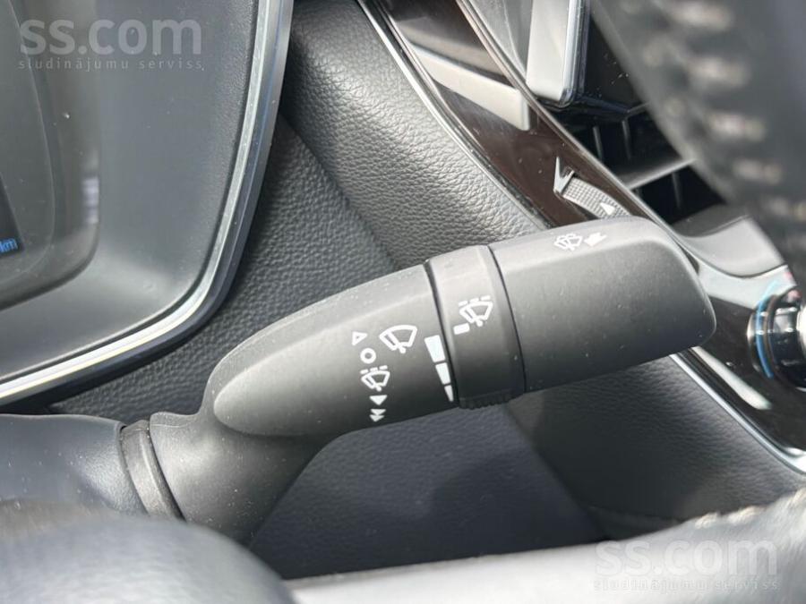Toyota Corolla 2019 Rīga, ar dzinēja tilpumu 1.60 L un nobraukumu 83 tūkst. km par 15590 €, foto 25 vietnē AUTOMOTO.COM.LV