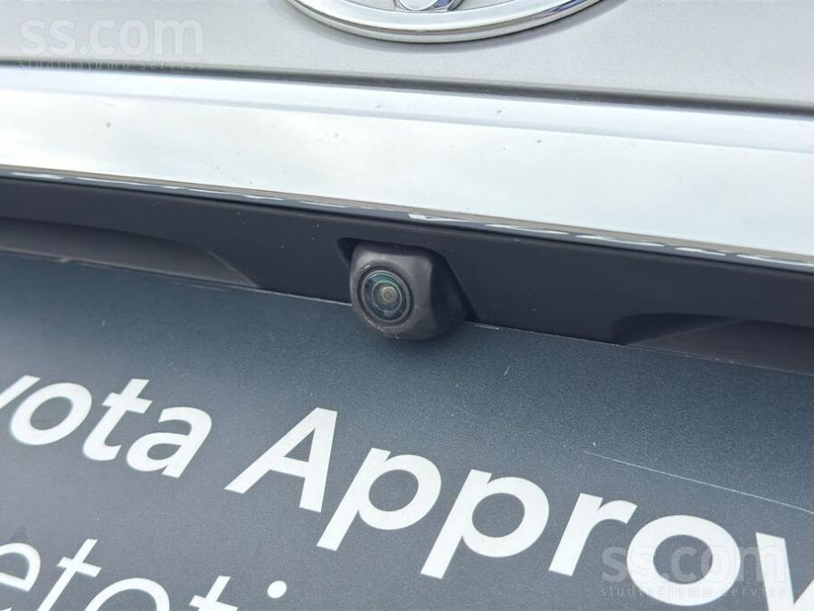 Toyota Corolla 2019 Rīga, ar dzinēja tilpumu 1.60 L un nobraukumu 83 tūkst. km par 15590 €, foto 31 vietnē AUTOMOTO.COM.LV