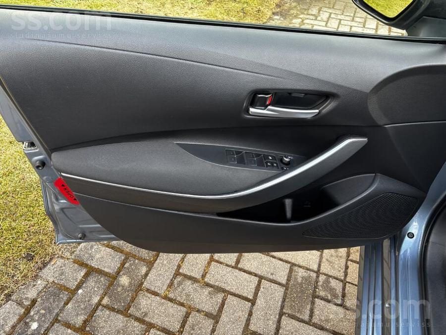 Toyota Corolla 2019 Jūrmala, ar dzinēja tilpumu 1.60 L un nobraukumu 90 tūkst. km par 14900 €, foto 15 vietnē AUTOMOTO.COM.LV