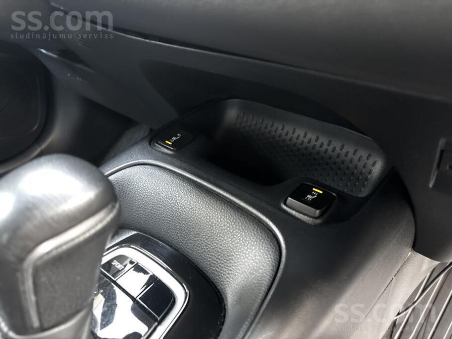 Toyota Corolla 2019 Jūrmala, ar dzinēja tilpumu 1.60 L un nobraukumu 90 tūkst. km par 14900 €, foto 21 vietnē AUTOMOTO.COM.LV