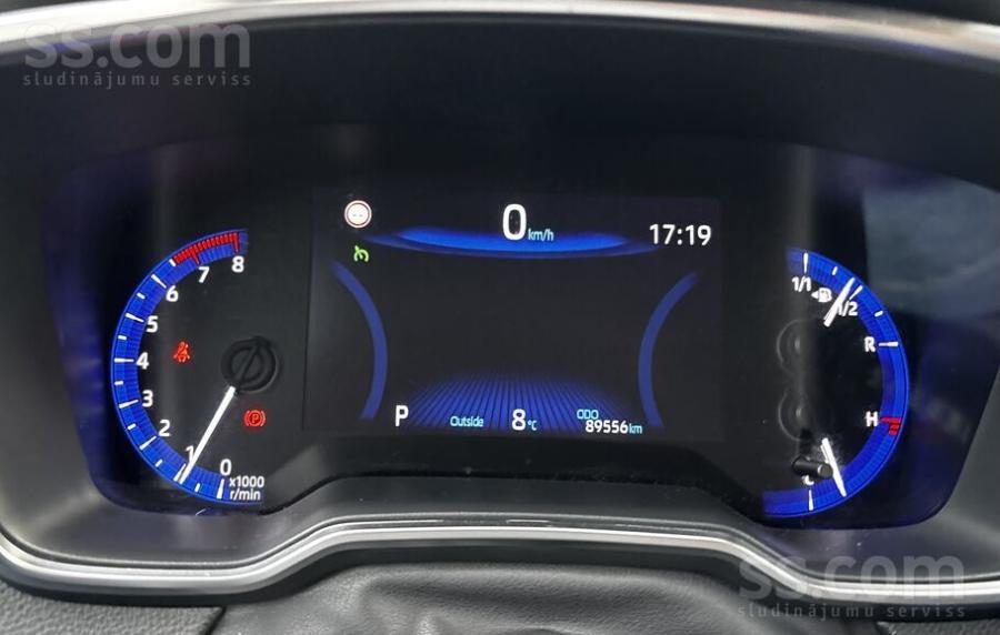 Toyota Corolla 2019 Jūrmala, ar dzinēja tilpumu 1.60 L un nobraukumu 90 tūkst. km par 14900 €, foto 35 vietnē AUTOMOTO.COM.LV