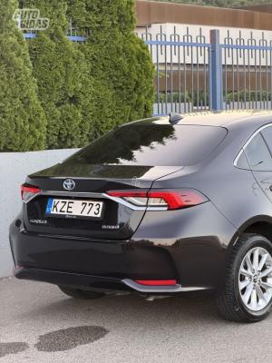 Toyota Corolla 2019 in Vilnius, with an engine capacity of 1.80 L and mileage of 186 thousand km for 15500 €, photo 7 on AUTOMOTO.COM.LV