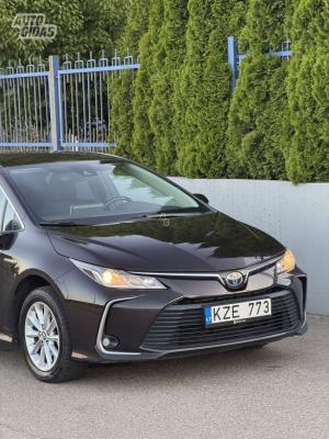 Toyota Corolla 2019 in Vilnius, with an engine capacity of 1.80 L and mileage of 186 thousand km for 15500 €, photo 9 on AUTOMOTO.COM.LV