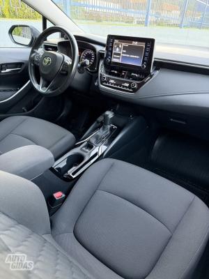 Toyota Corolla 2019 in Vilnius, with an engine capacity of 1.80 L and mileage of 186 thousand km for 15500 €, photo 13 on AUTOMOTO.COM.LV