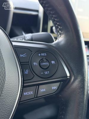 Toyota Corolla 2019 in Vilnius, with an engine capacity of 1.80 L and mileage of 186 thousand km for 15500 €, photo 16 on AUTOMOTO.COM.LV
