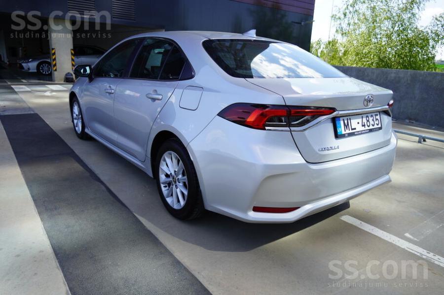 Toyota Corolla 2020 Rīga, ar dzinēja tilpumu 1.60 L un nobraukumu 99 tūkst. km par 14300 €, foto 2 vietnē AUTOMOTO.COM.LV