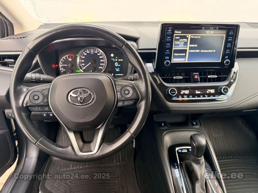 Toyota Corolla 2020 in Tallinn, with an engine capacity of 1.80 L and mileage of 149 thousand km for 15495 €, photo 9 on AUTOMOTO.COM.LV